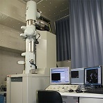 球面収差補正透過電子顕微鏡(JEM-2200FS) | 京都大学 宇治地区設備サポート